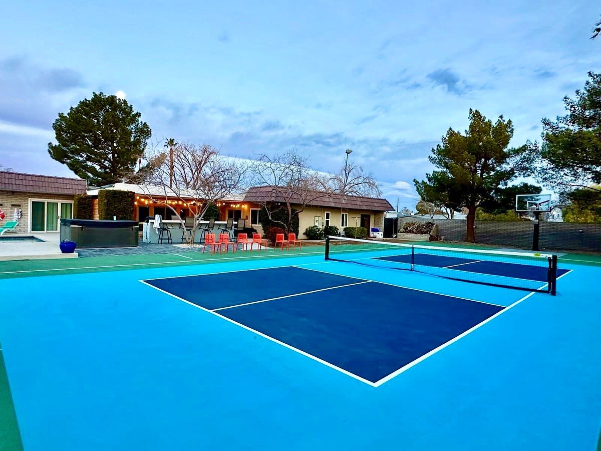 Building a Pickleball Court: A Comprehensive Guide - PICKLEBALL PEAK